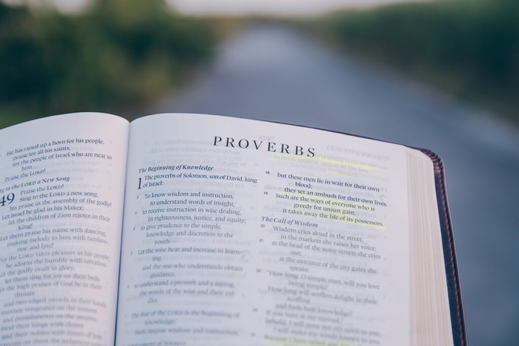 Three Steps to Study Proverbs - Scripture Union